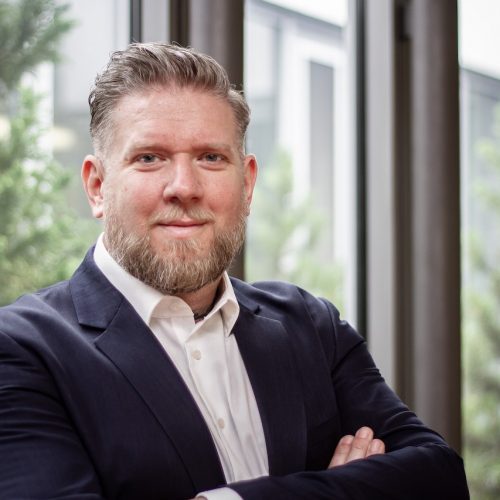 Herzlich Willkommen Sebastian Ueckert! – STELTE Unternehmensberatung